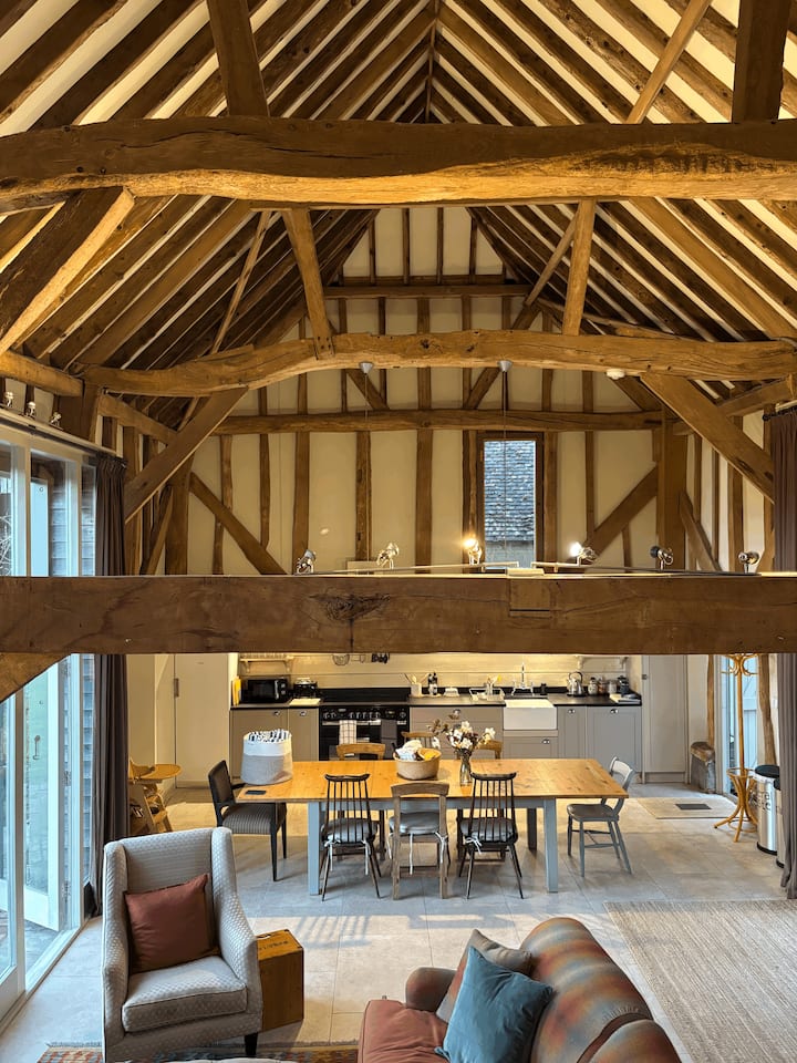 Stunning Barn, Ashdown Forest, Sussex - Uckfield
