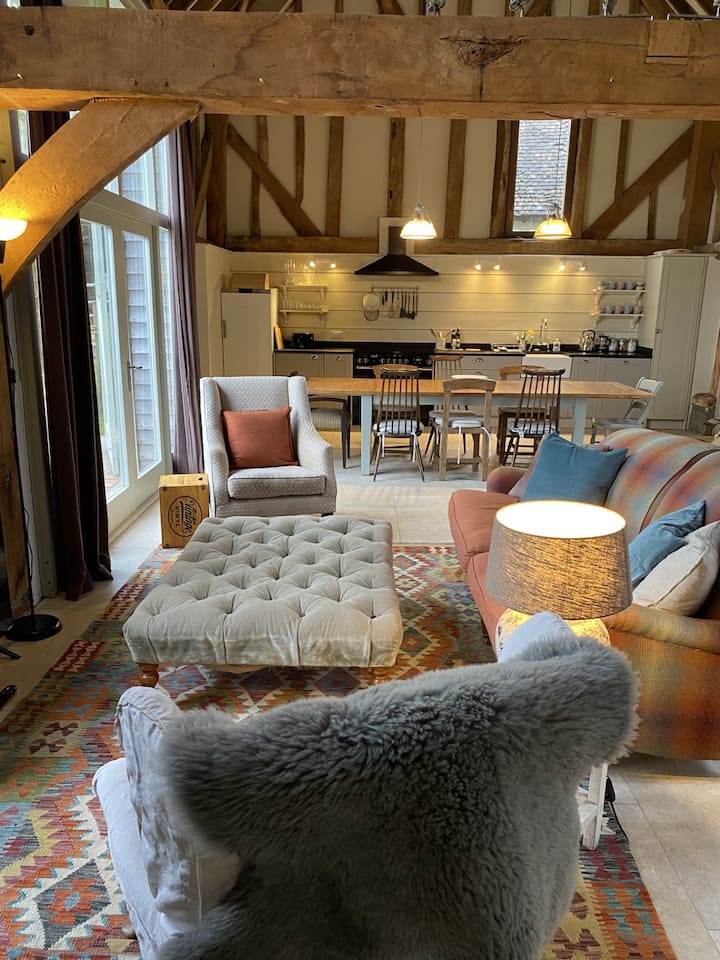 Stunning Barn, Ashdown Forest, Sussex - Uckfield