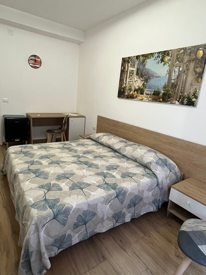 Camera Accogliente Con Tv Wi-fi Frigo Bar - Fonni