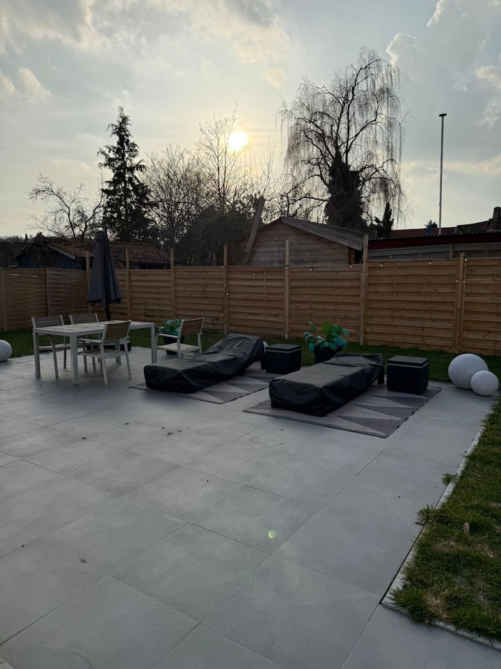 Privat Wohnen Mit Garten & Wintergarten - Geesthacht