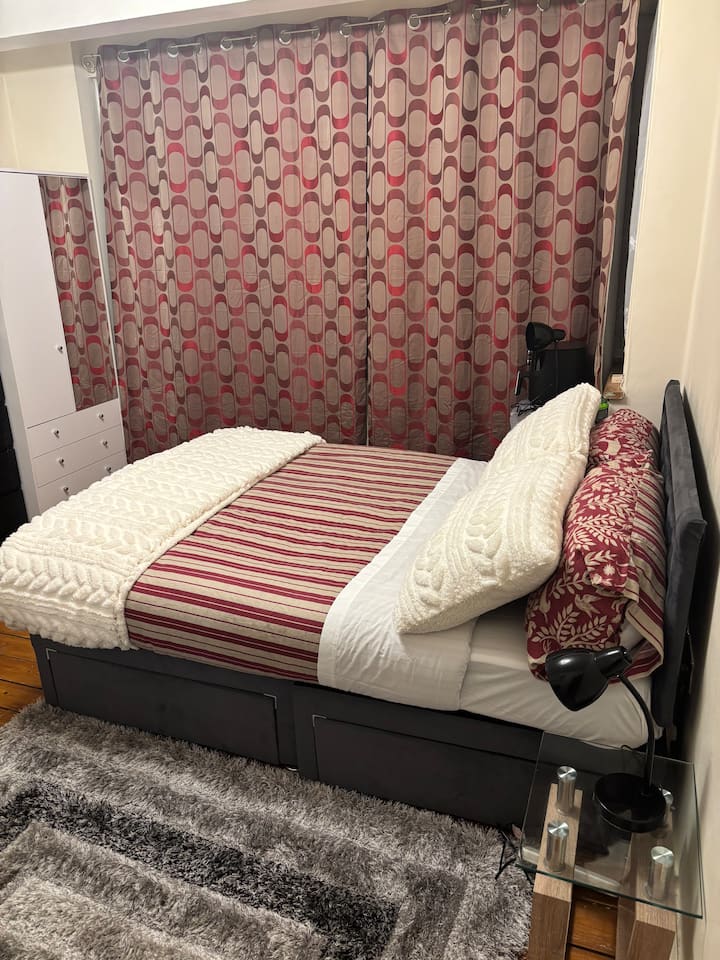 Clean  Room With Fast Wifi And Free Parking - Romford