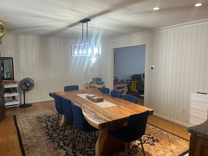 Beautiful Family Home In A Great Location - Mount Laurel Township, NJ