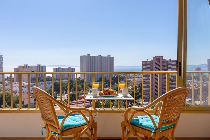 Vistas Al Mar · Piscina · Terraza · Parking Gratis - Alicante