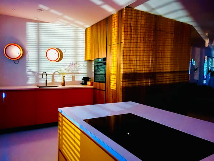 Artist's Luxe Loft - Rotterdam