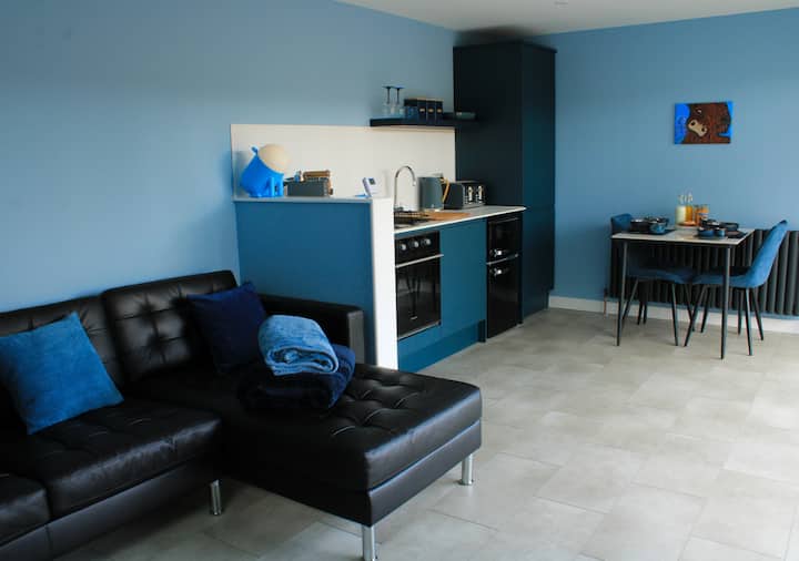 Bluebell's Enchanted Hideaway - Falkirk