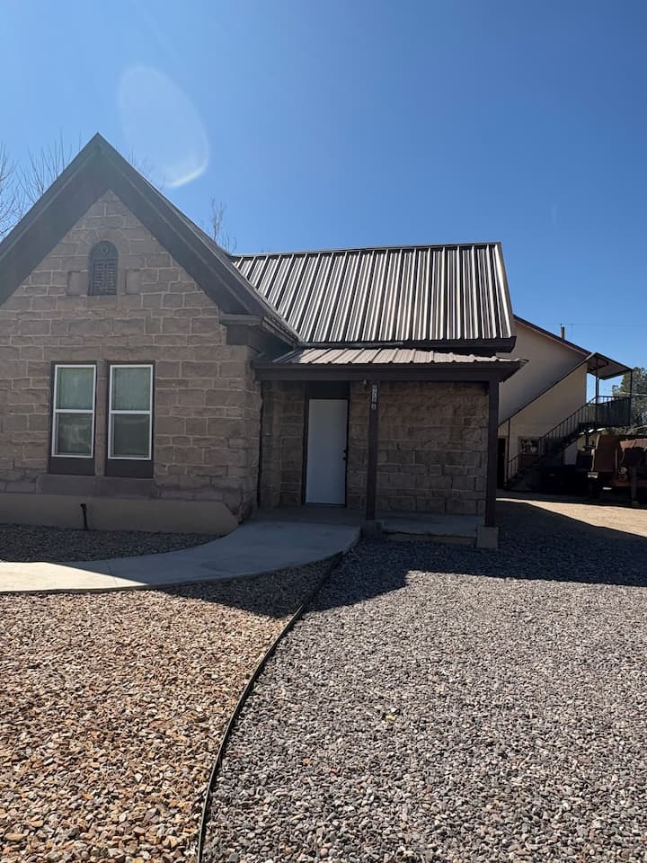 928 A Apartment - Safford, AZ