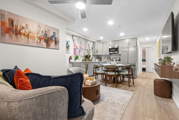 New Chic Retreat Min Nyc & Metlife Private Parking - New York City, NY