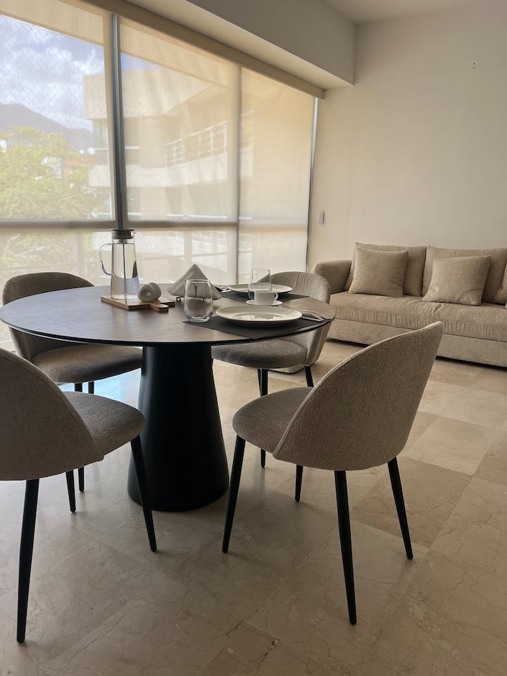 Diplomatic & Executive Suite | La Castellana - Caracas