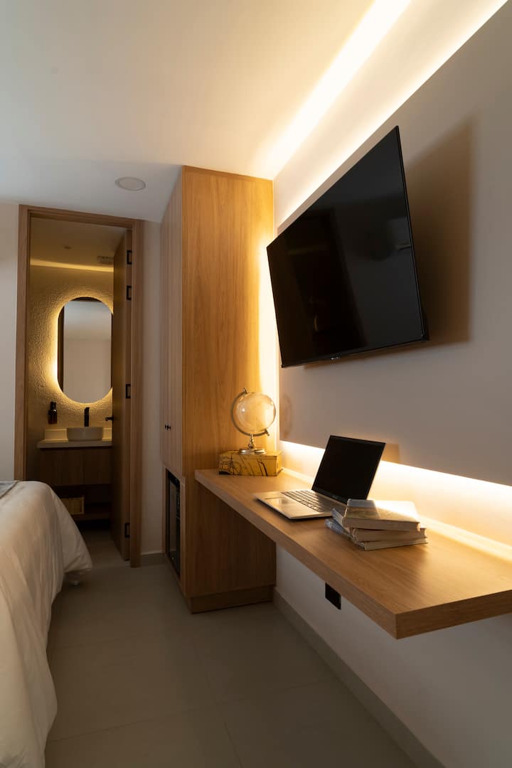 Design Room With 2 Double Beds |Fast Wifi & Cowork - Medellín, Colombia