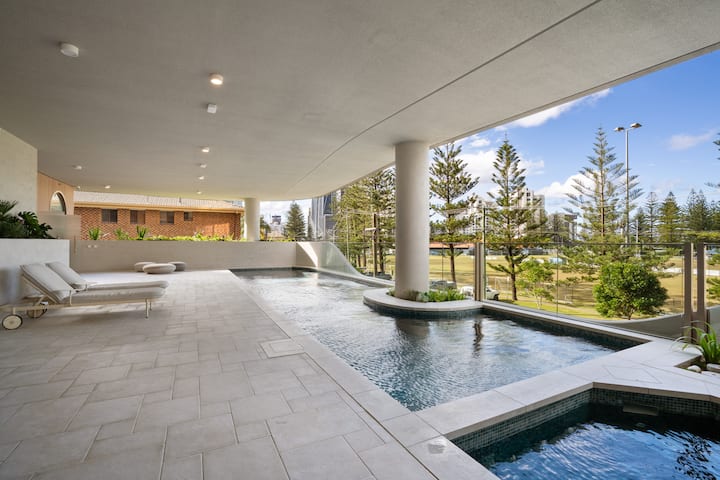 New Marella Steps To The Ocean - Broadbeach