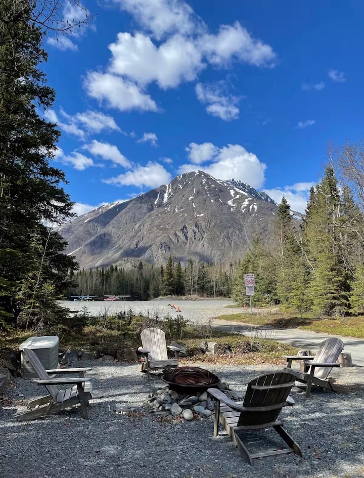 Secluded+serene+views+
Outdoor Space+firepit - Cooper Landing, AK