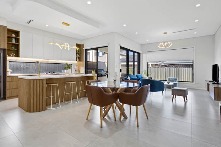 Catherine Fields Retreat - Camden