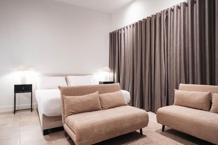 One Mambo Hotel | Cozy Stay + Pool & Beach Access - Curaçao