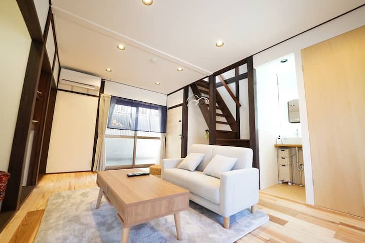 新規Open/丸亀駅近く１棟貸切宿（無料駐車場有）/丸亀城徒歩10分/冷暖房完備 - Marugame