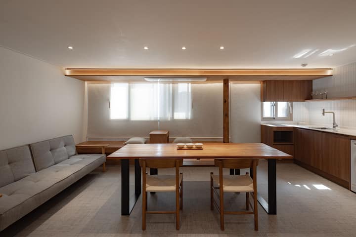 [New]gahwa Dumbo:seochon Design Stay Near Palace - South Korea