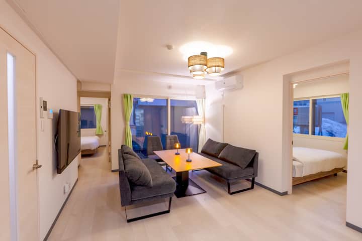 【Hal】新築！ノマドワーク完備で快適に長期滞在3ldk/キングベッド/市電ロープウェイ近く/6名 - 삿포로시