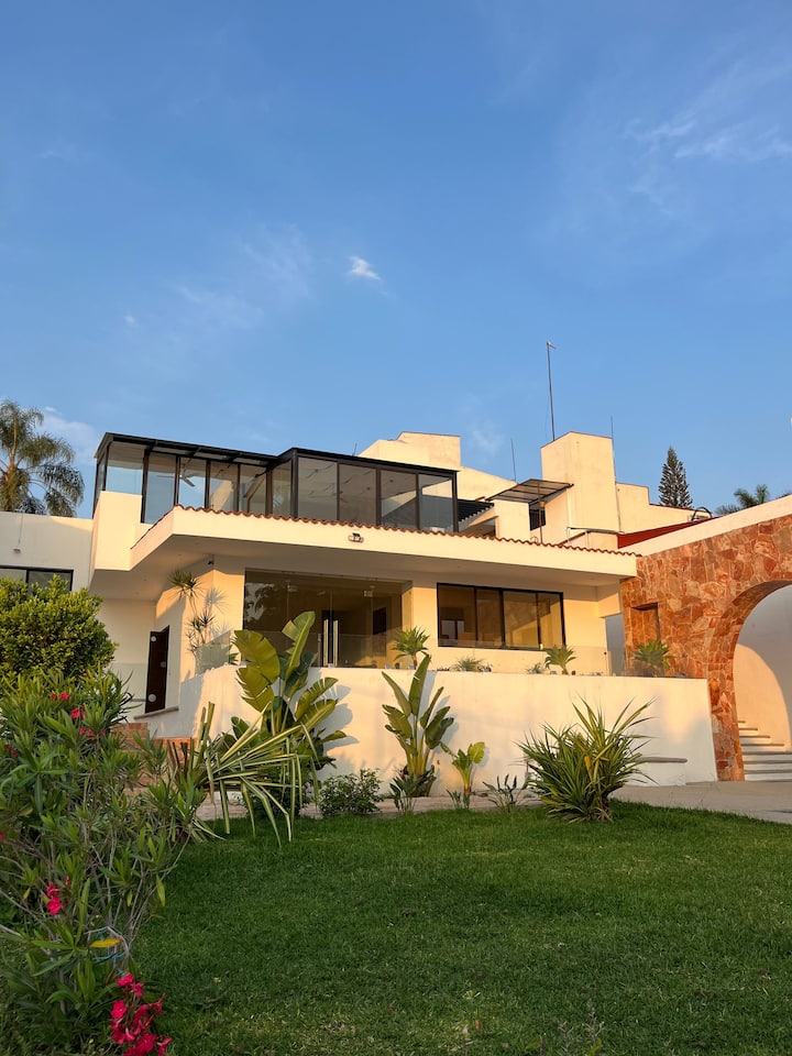 Hermosa Casa En Cuernavaca, Morelos. - Guerrero