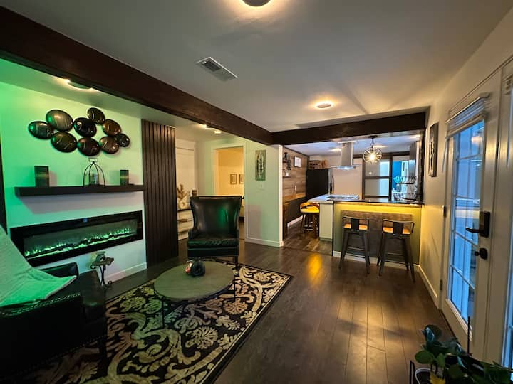 The Getaway - Federal Way, WA