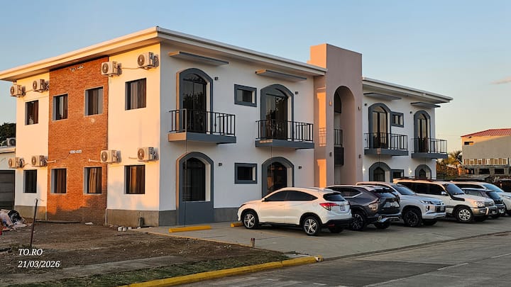 10a Depart Condominio En Las Colinas. Managua. - Managua