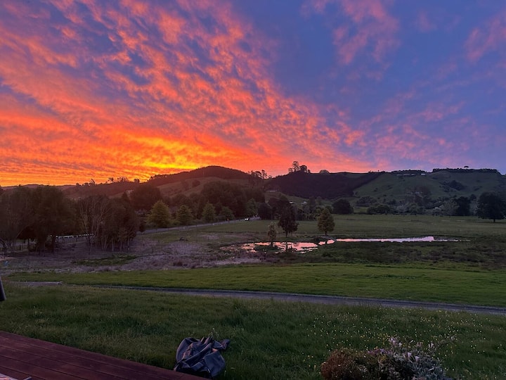 Cosy Tauranga River Cottage With Rural Outlook - Tauranga