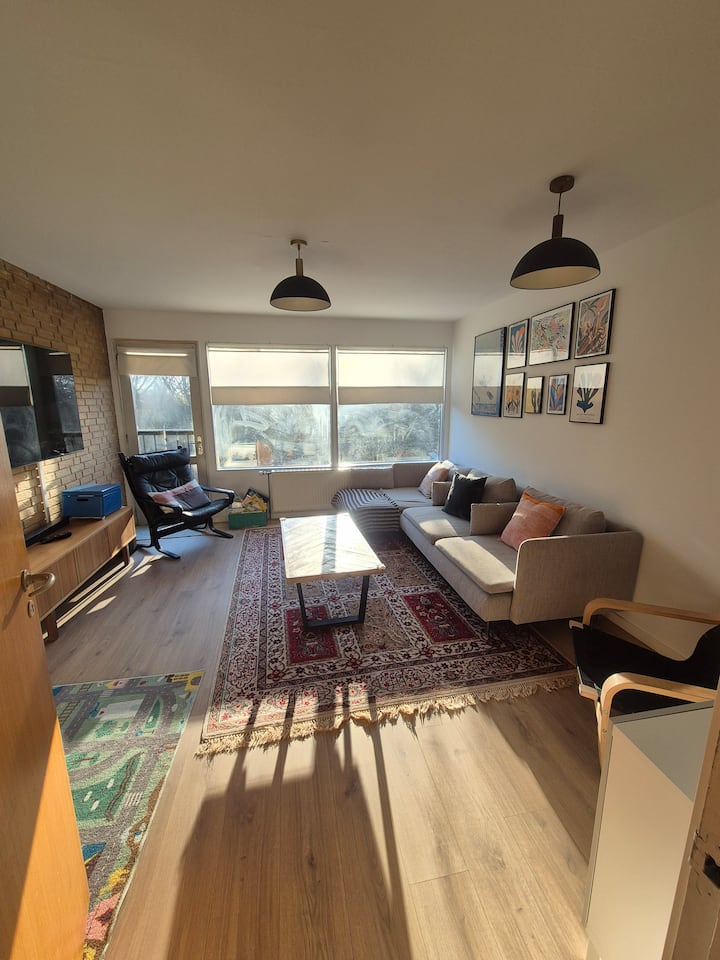 Family Home With Terrace, Garden & Free Parking - Copenhague