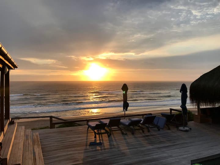 Turtle Beach - 3 Mar Azul, Ponta Malongane - Mozambique