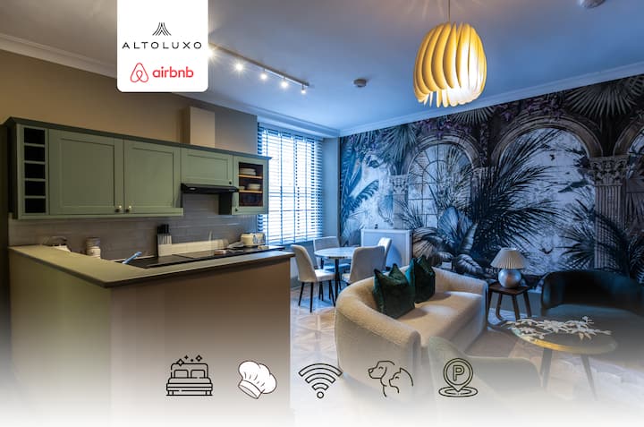 Luxe 1 King Bed In Beaufort Square|centralchepstow - Chepstow