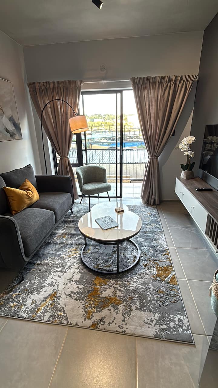 Stylish Apartment In Kings Cross - Pretoria