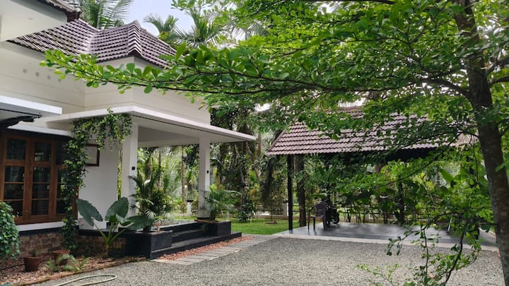 Vihan Villa - Pala