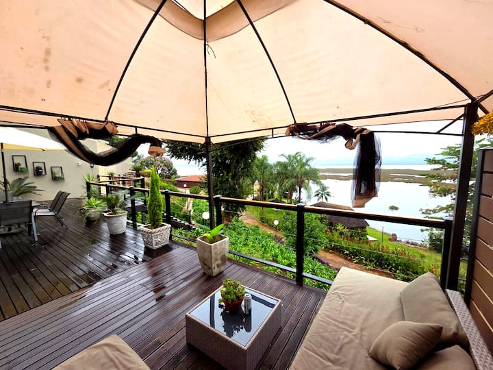1 Mariner Village Kosmos - Hartbeespoort