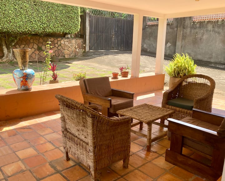 The Turtle Garden House - Uganda