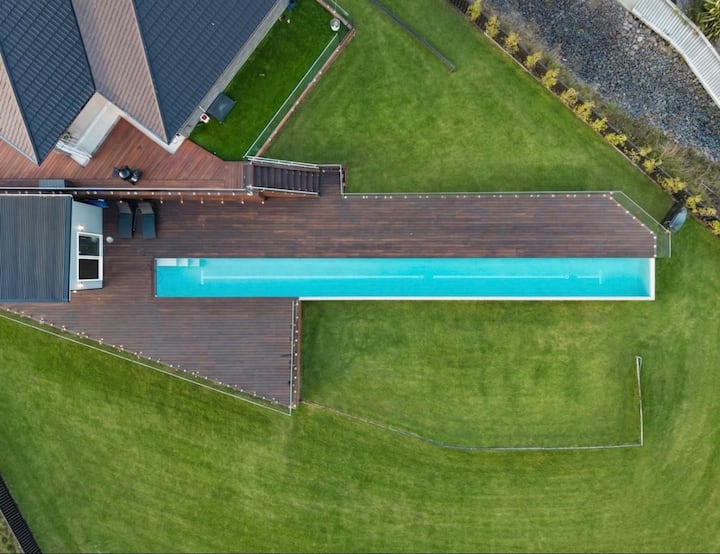 Luxury Retreat With Views, Pool & Outdoor Oasis - Tuakau