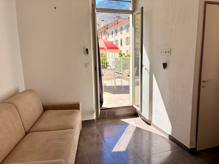 Appartement 2 Couchages Avec Grande Terrasse - Corte