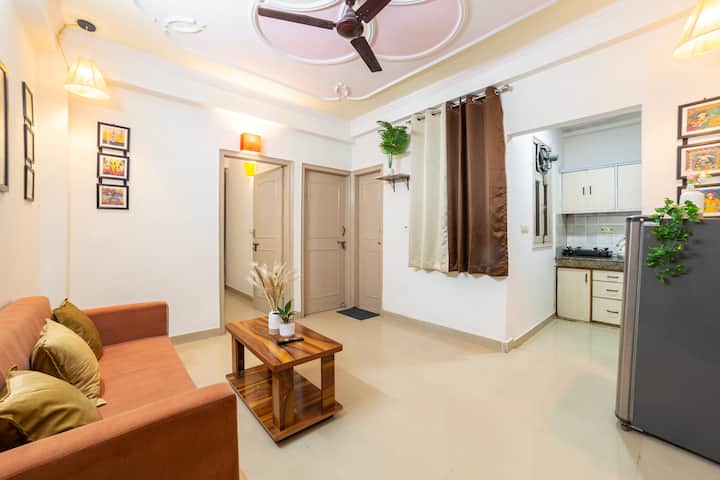Apartments/2bhk/full Kitchen/rutova Stays - Bahadurgarh