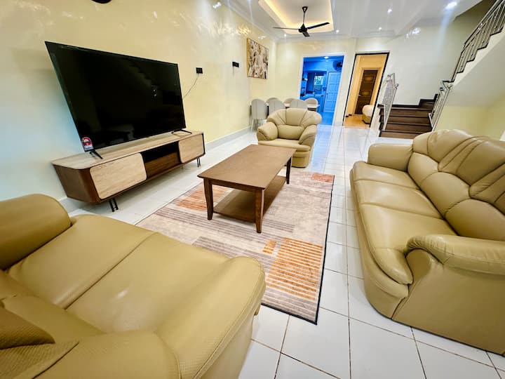 Alana Guesthouse 2 (New) In Semporna Town - Semporna