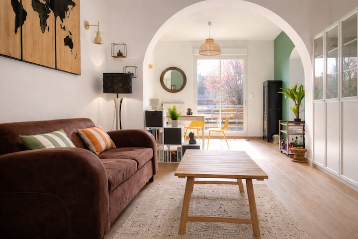 Appartement Lumineux Avec Terrasse - Bergues