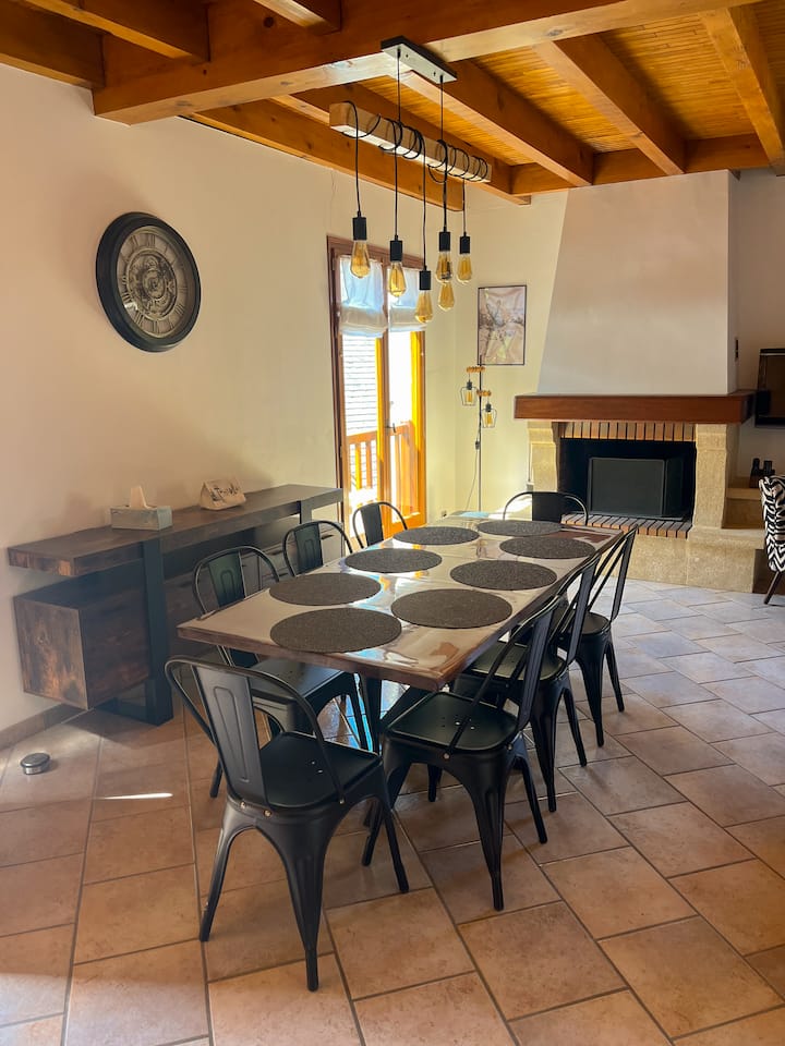 Location Vue Montagne : Terrasse Sud-tout Confort - Luz-Saint-Sauveur