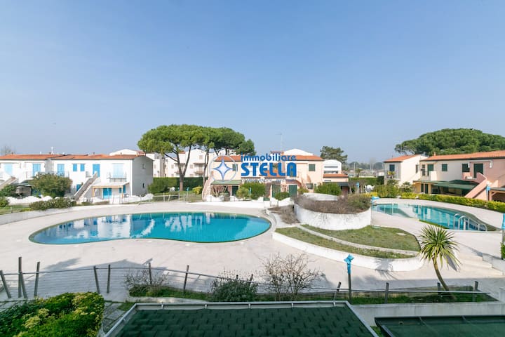 Villaggio Dei Gabbiani < Pool And Parking Place > - Jesolo