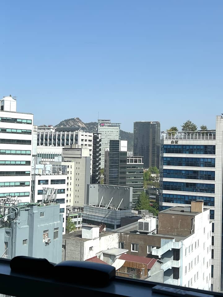 신규]시청역1분#명동 도보5분#서울중심 시티뷰#남대문1분#엘리베이터2개/늦은 체크아웃 - Seoul