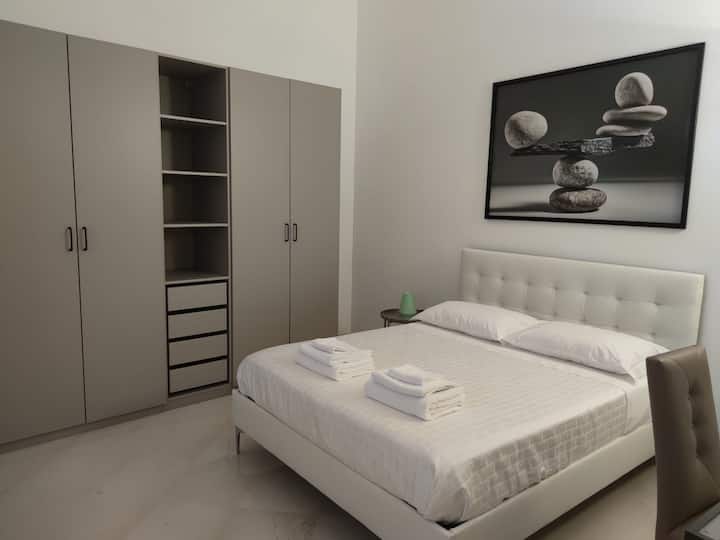 Tranquilla, Luminosa E Confortevole Casa Vacanze. - Galatone
