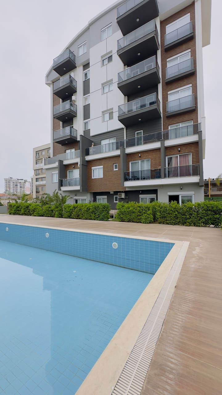 Airport 1km, Swimming Pool, 1+1 Kitchen House - Antalya