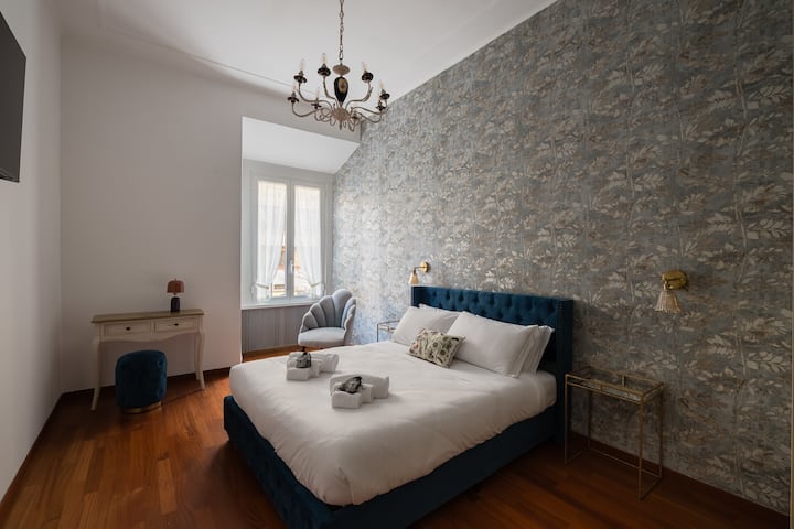 Elegant And Spacious 3br-3ba Apartment Near Metro - Italy