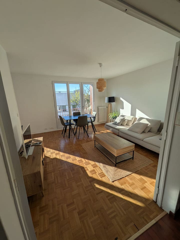 Escale Lumineuse - T4 Tout ÉQuipé - Gare à Pied - Ifs