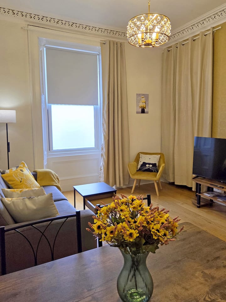 Lovely Immaculate Flat By Edinburgh Meadows - Leith