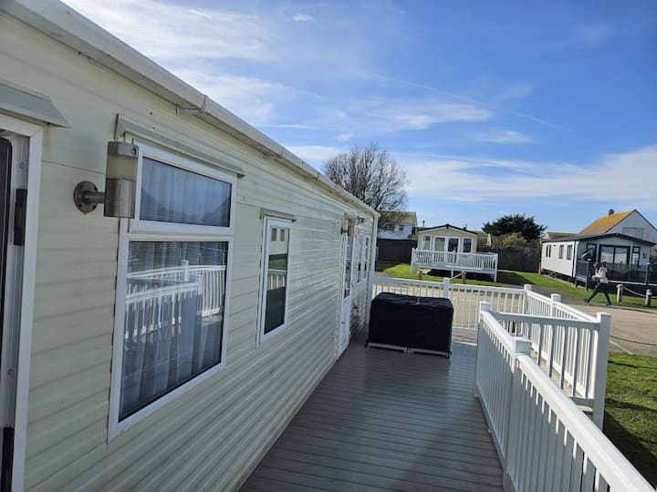 Ww268 6 Berth Caravan With Veranda  Pet Friendly - Camber Sands