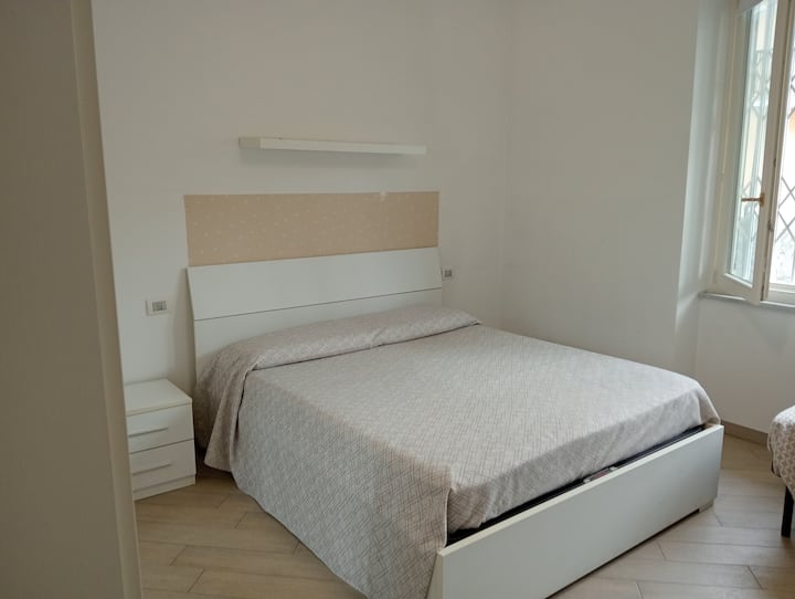 Ely Guest House - Chiavari
