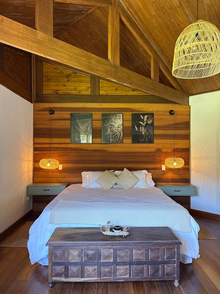 Refúgio à Beira Do Lago Na Vinícola - São Roque