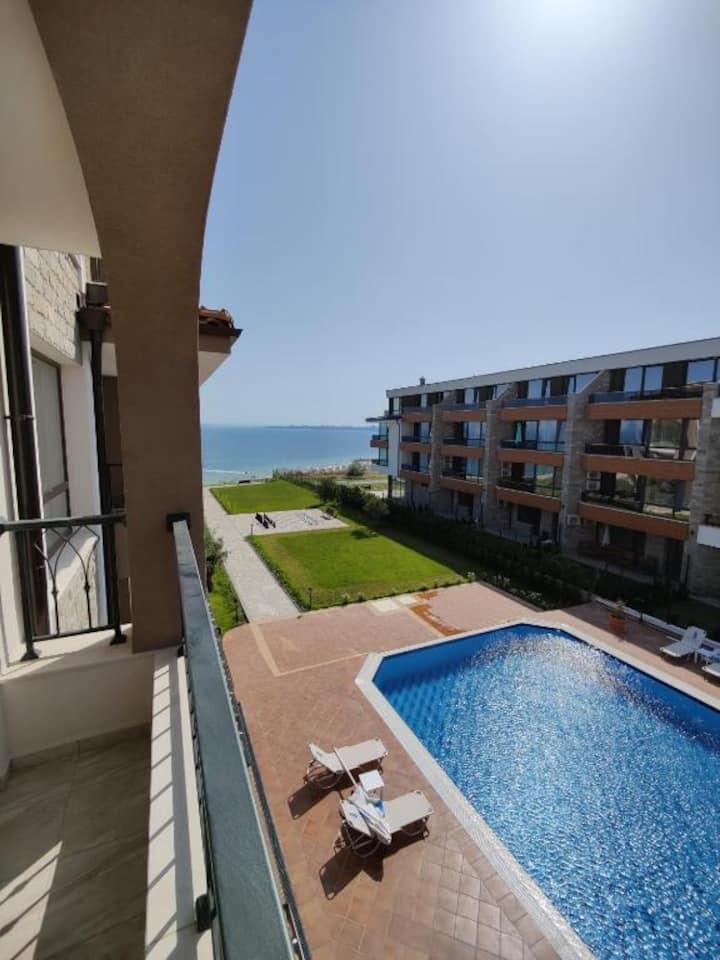 Sea View 2 Bedroom Apartment - B-29-sarafovo - Burgas
