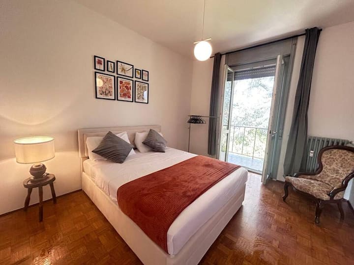 (Attico Vista Montagne)2 Bedroom 7pax+free Parking - Biella