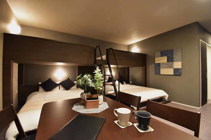 New Open！最大6名｜倉敷駅徒歩4分｜美観地区観光に便利な駅近ホテル - 倉敷市